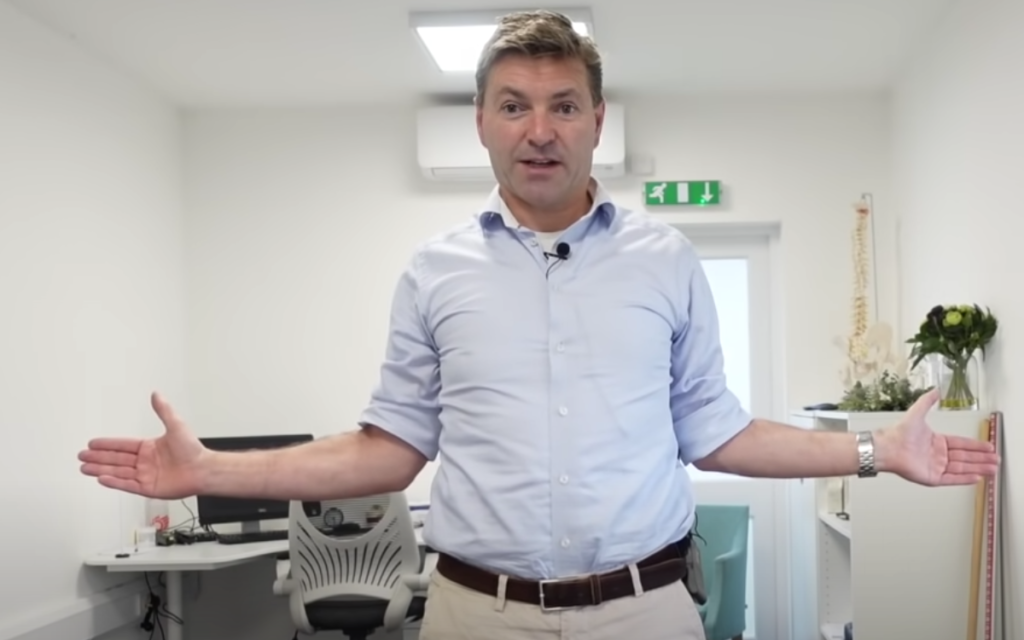 3 Exercises to Help You Quickly Get Rid of a Dowager's Neck Hump.